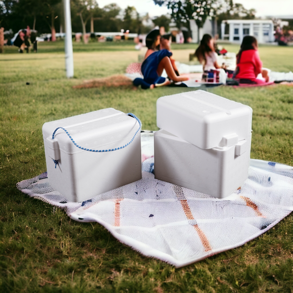 Polystyrene Cooler Box Deep with Rope Thermal Storage Box - Fits 6 Pac