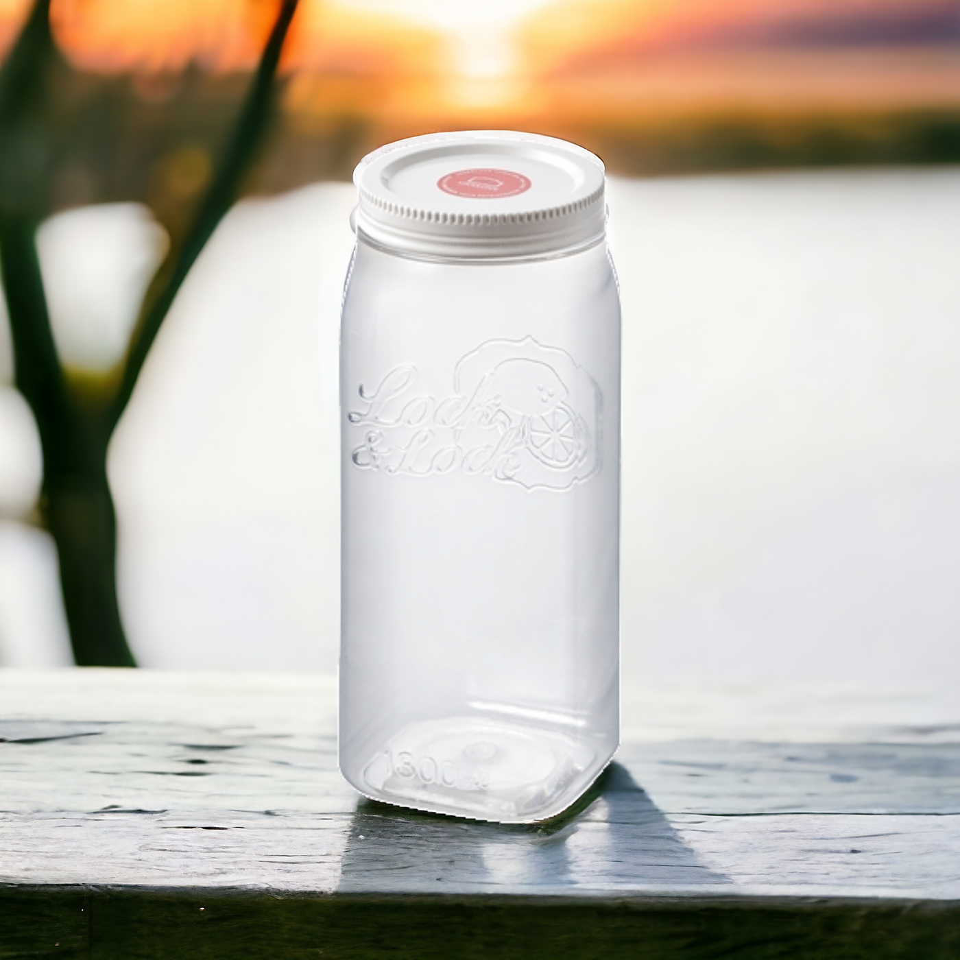 1.3L LocknLock Square Container Jar HTE532